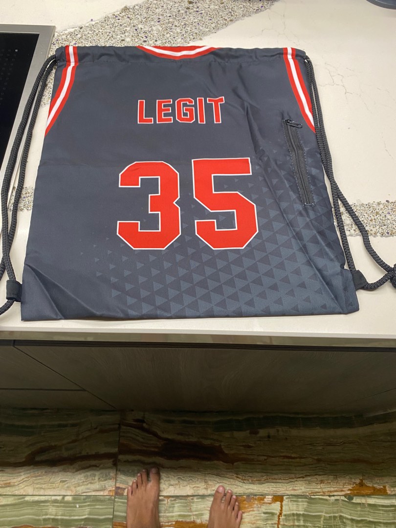 Travel Basic, Men's Fashion, Bags, Sling Bags on Carousell