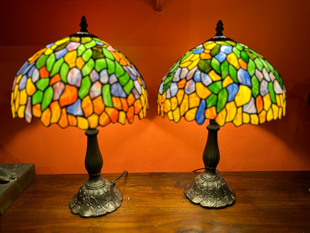 Vintage Tiffany Table Lamps FBun2500724r2, Hobbies & Toys, Collectibles ...
