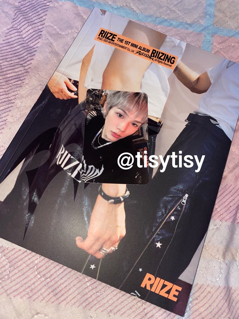 WTT RIIZE Shotaro RIIZING photobook boom boom bass ver photocard, Hobbies & Toys, Collectibles ...