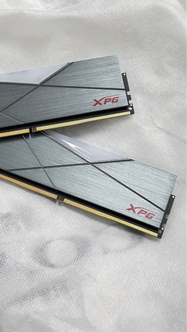 Xpg 8gb ram ddr4 (2pax For RM300), Computers & Tech, Office & Business Technology on Carousell
