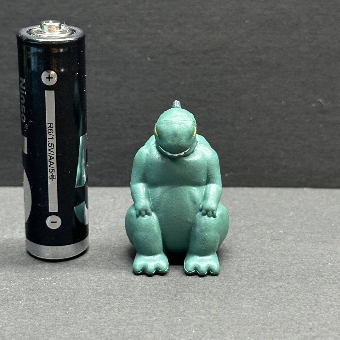 Premium Bandai Crayon Shin-Chan x Godzilla Kaiju Monster Shirimarudashi ...