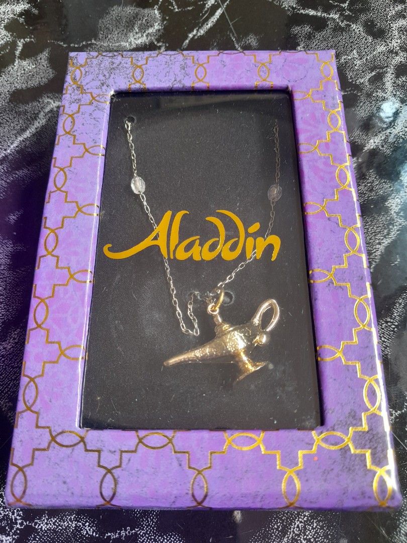Aladdin 'Genie Lamp' Necklace *with Gift Box*, Hobbies & Toys ...