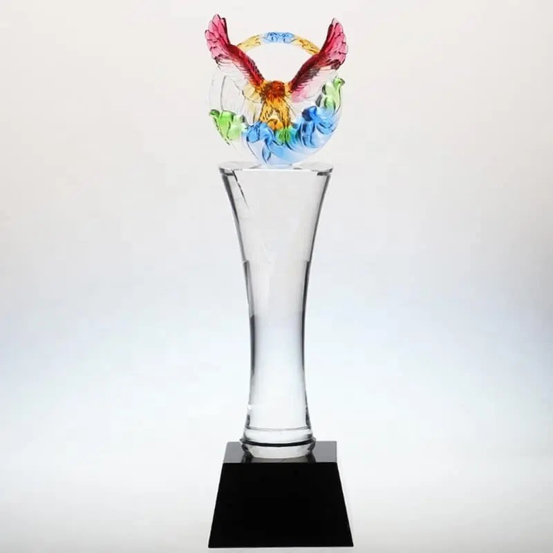 ALLC0038 – Liu li Crystal Trophy at Trophy-World Malaysia, Hobbies ...
