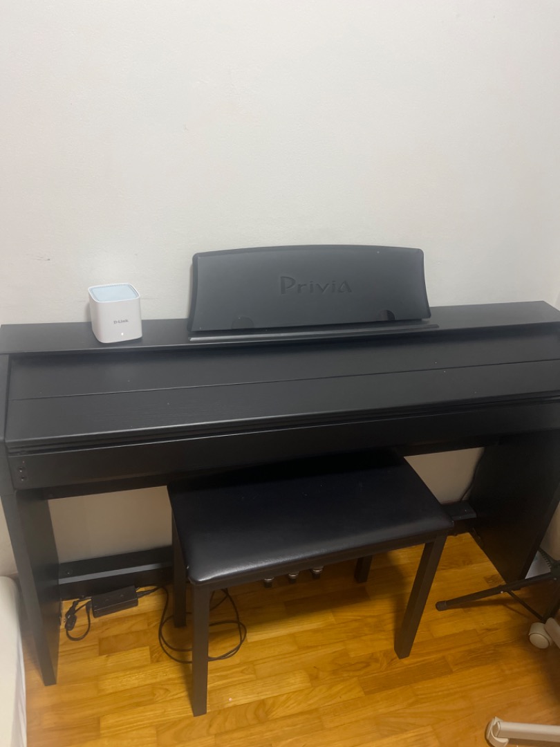 Casio PX-780M Piano, Hobbies & Toys, Music & Media, Musical Instruments ...