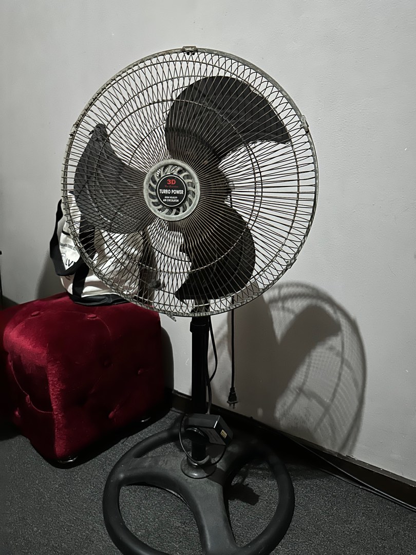 ELECTRIC FAN, Furniture & Home Living, Lighting & Fans, Fans on Carousell