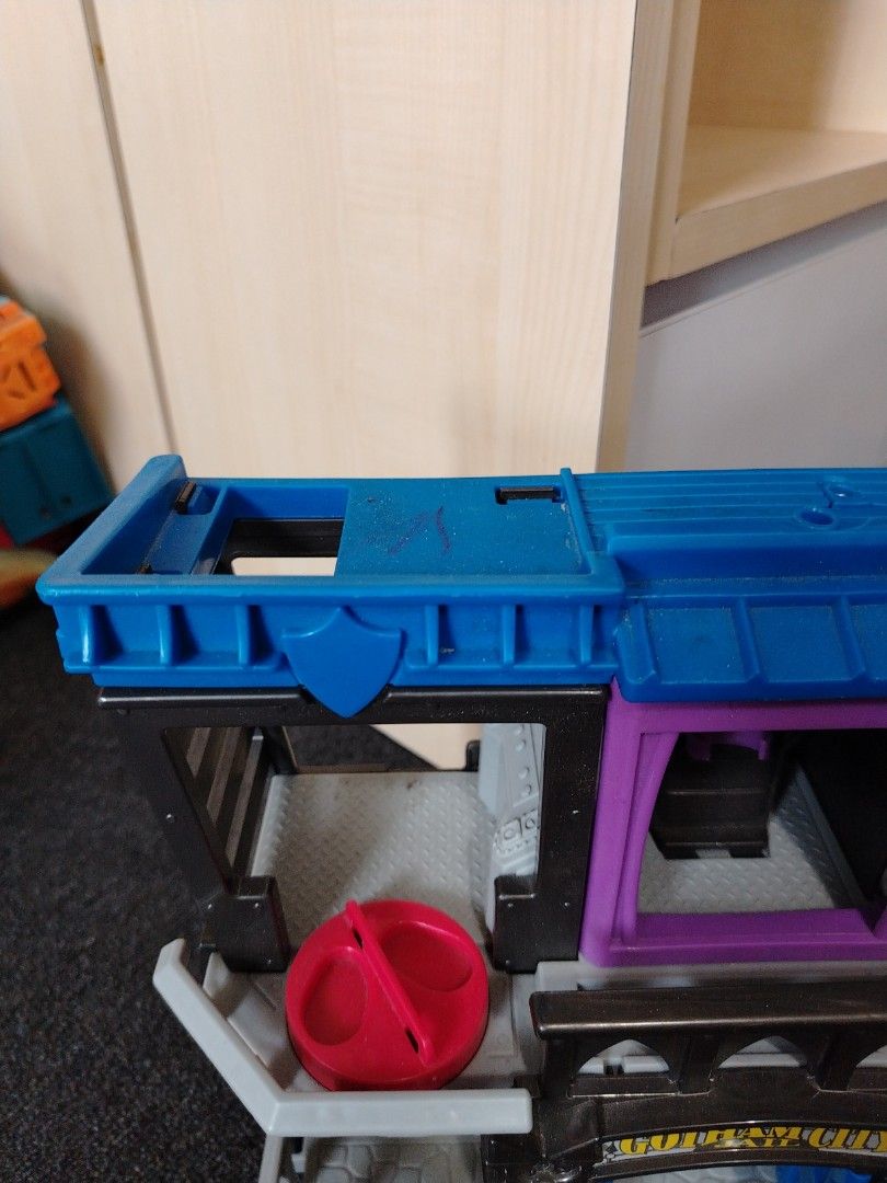 Imaginext Batman Gotham City Jail, Hobbies & Toys, Toys & Games on ...