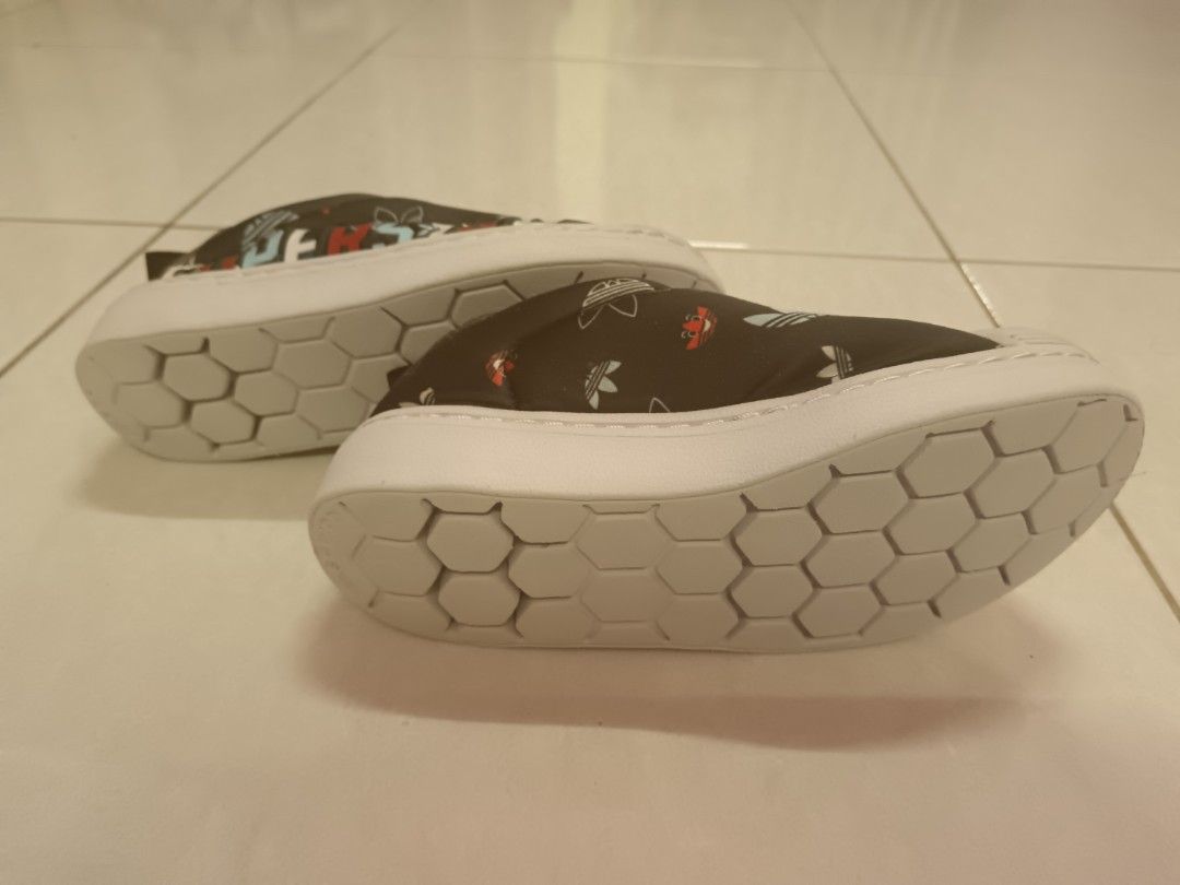 Kasut Adidas, Babies & Kids, Babies & Kids Fashion on Carousell