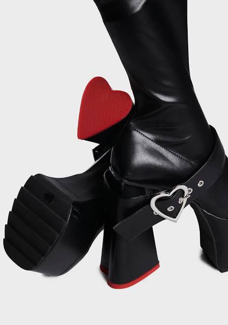 Lamoda Dream Chaser Heart Platform Boots, Women's Fashion, Footwear ...