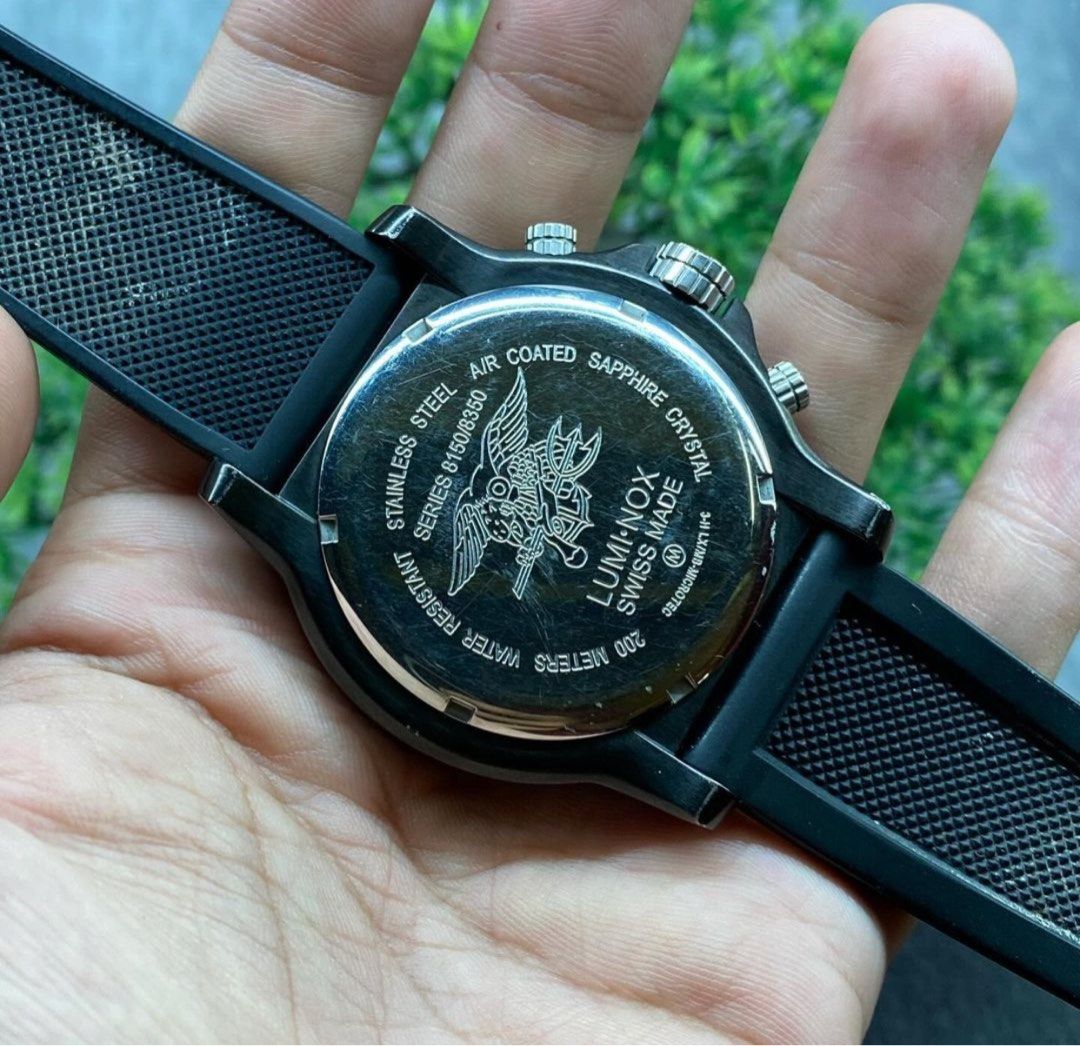 Luminox Divers Chronograph Series 8150/8350 Quartz 40mm, Fesyen Pria ...