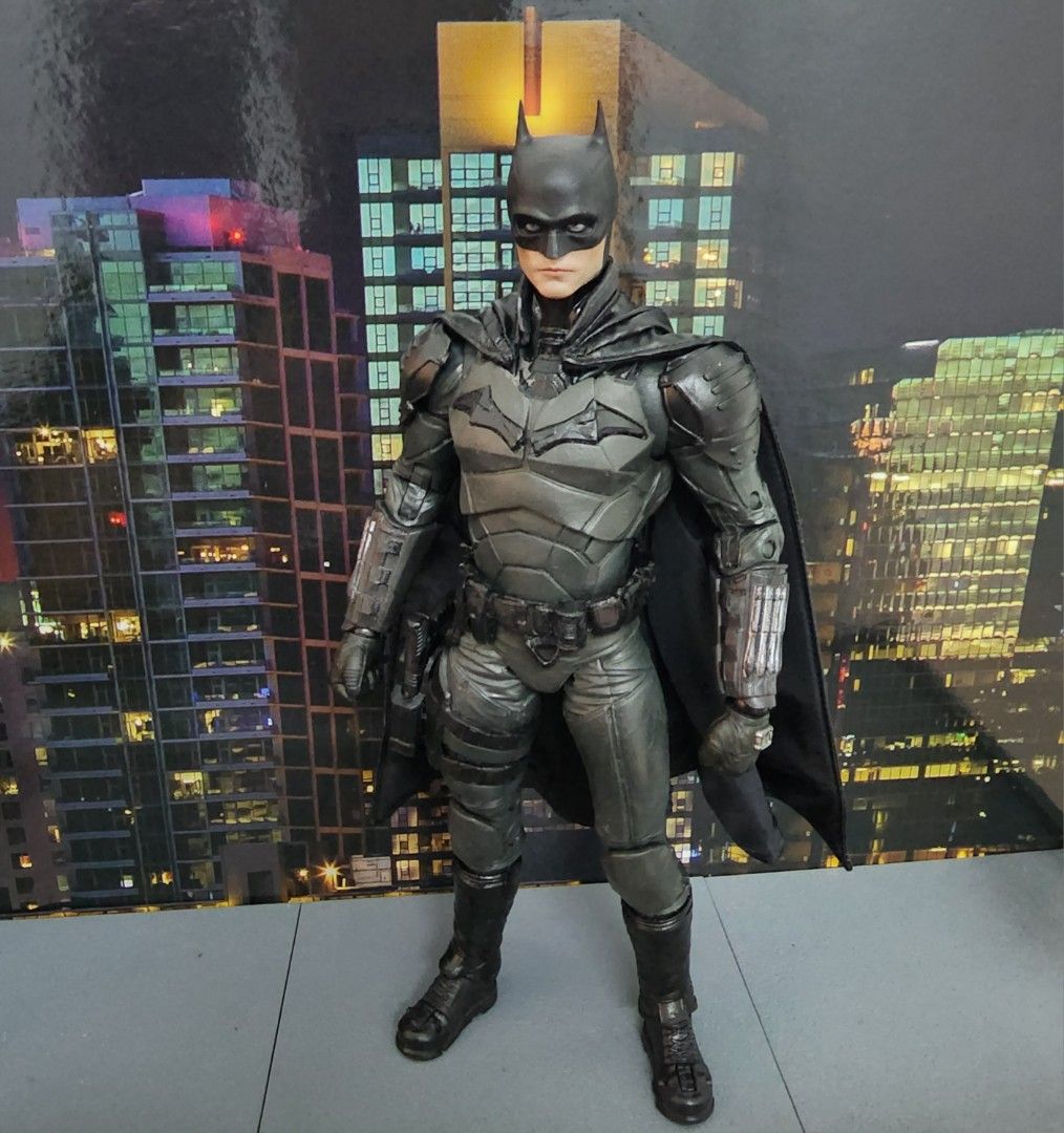 McFarlane The Batman & Batcycle (Set), Hobbies & Toys, Toys & Games on ...