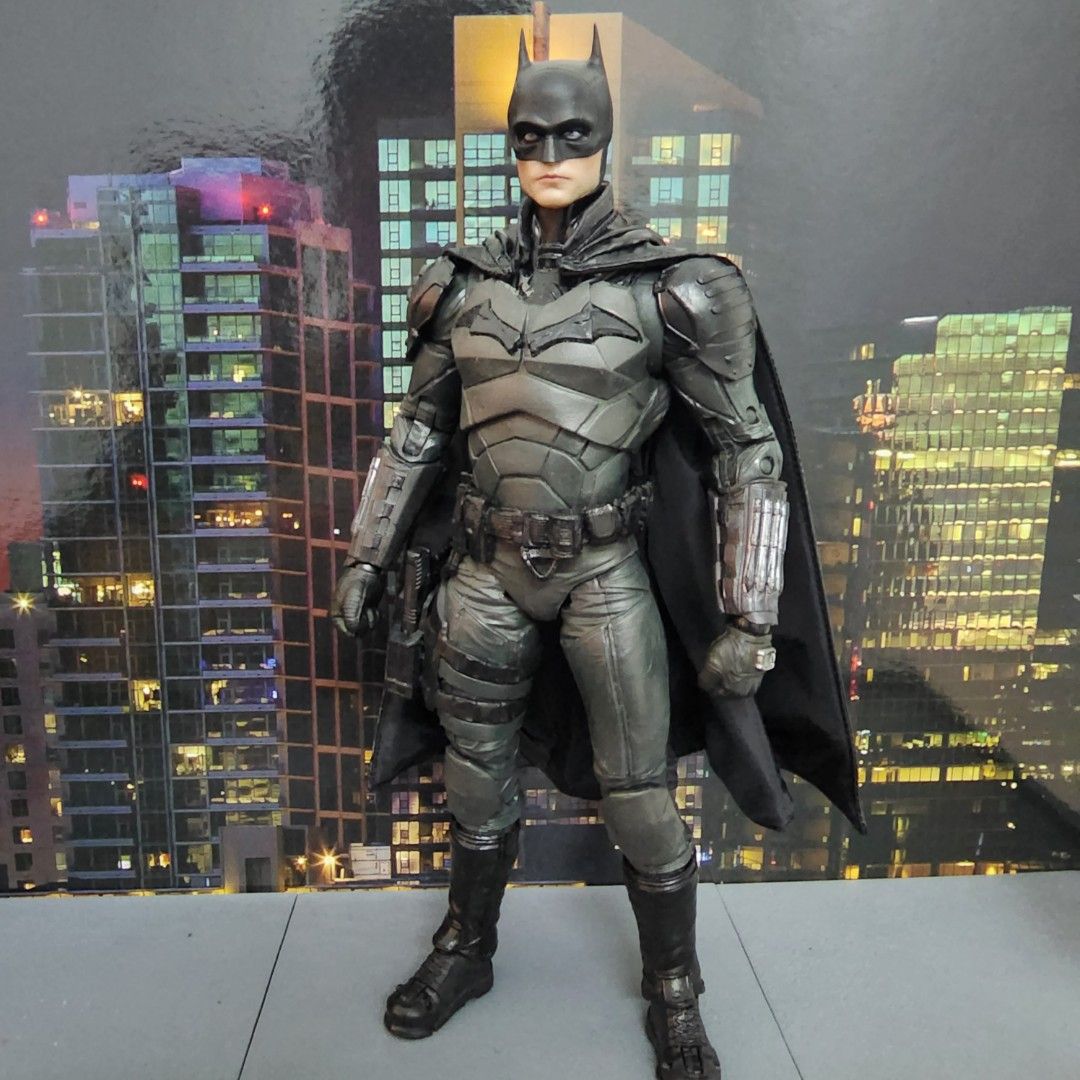 McFarlane The Batman & Batcycle (Set), Hobbies & Toys, Toys & Games on ...