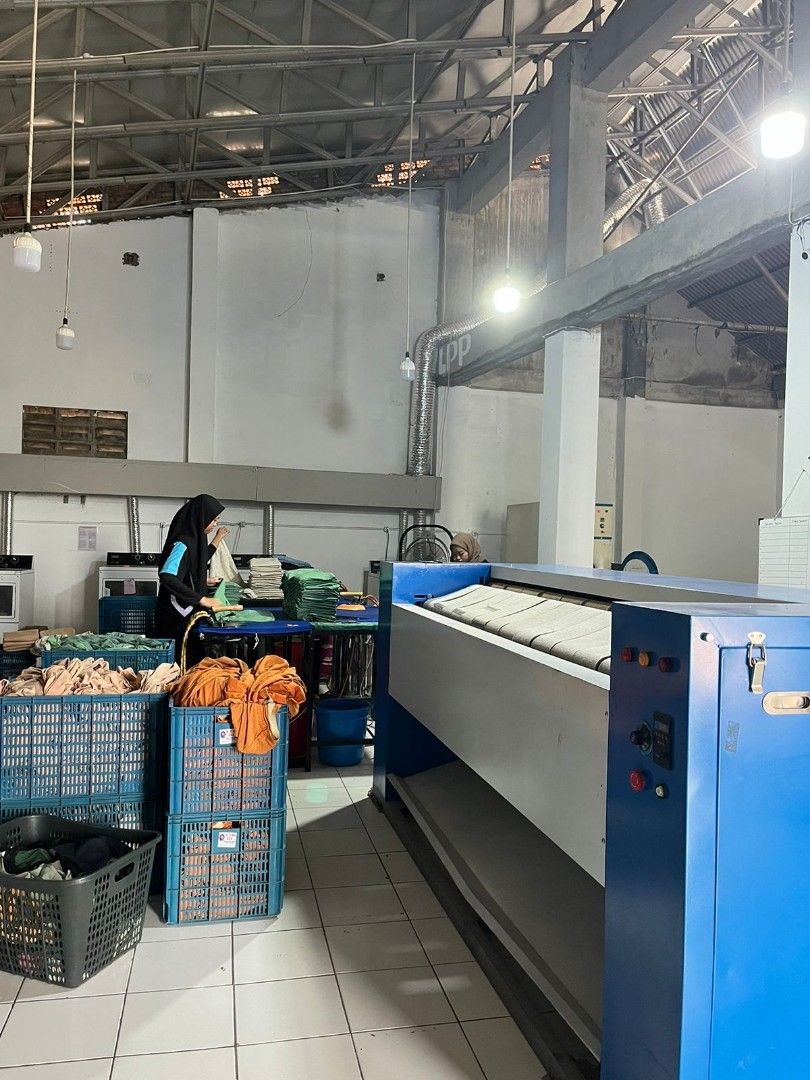 Mesin setrika mangler, Elektronik, Lainnya di Carousell