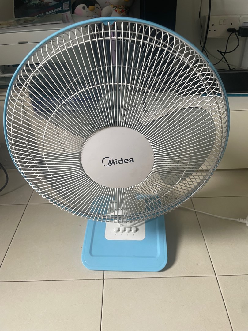 Midea fan, Furniture & Home Living, Lighting & Fans, Fans on Carousell