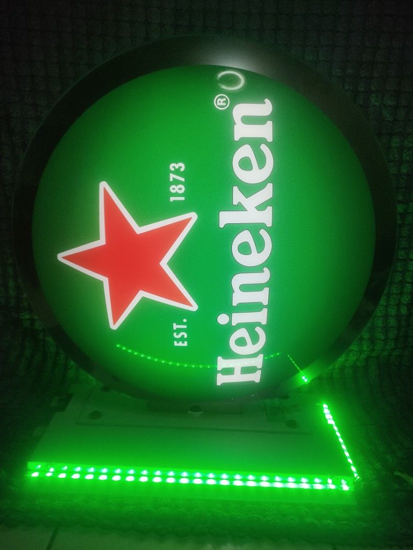 Neon box lawas Heineken, Antik, Pajangan di Carousell