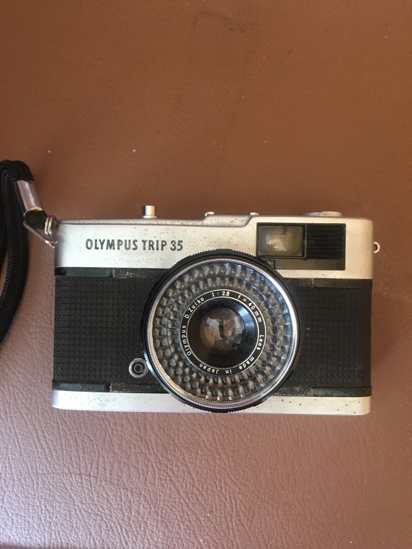 Olympus Trip 35 kamera analog jadul antik, Fotografi di Carousell