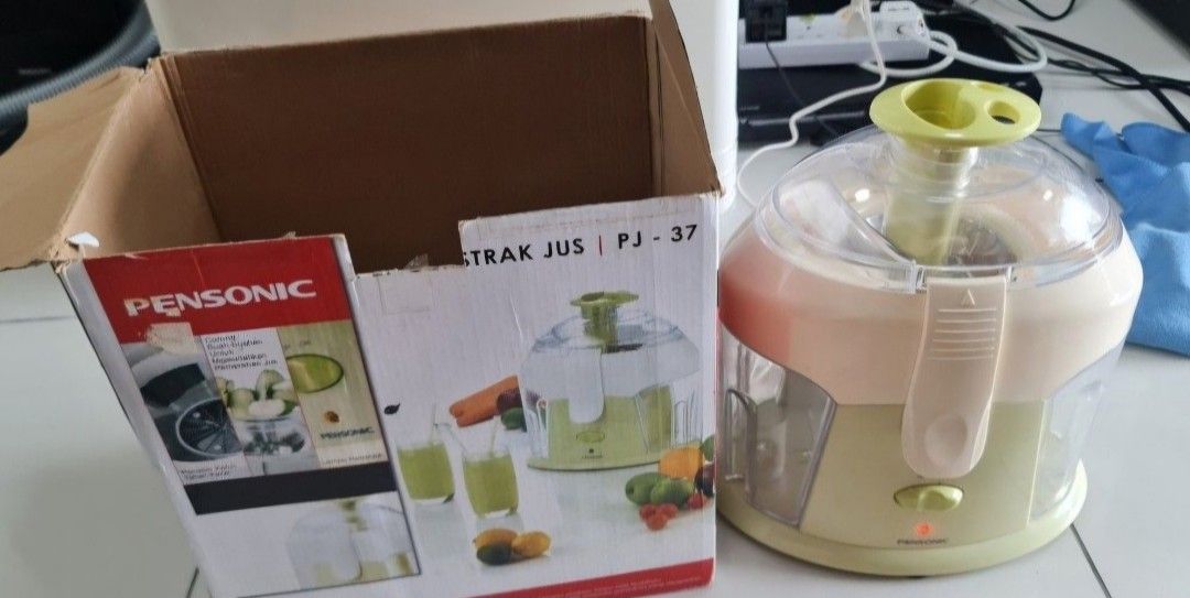 Pensonic juice extractor, TV & Home Appliances, Kitchen Appliances ...