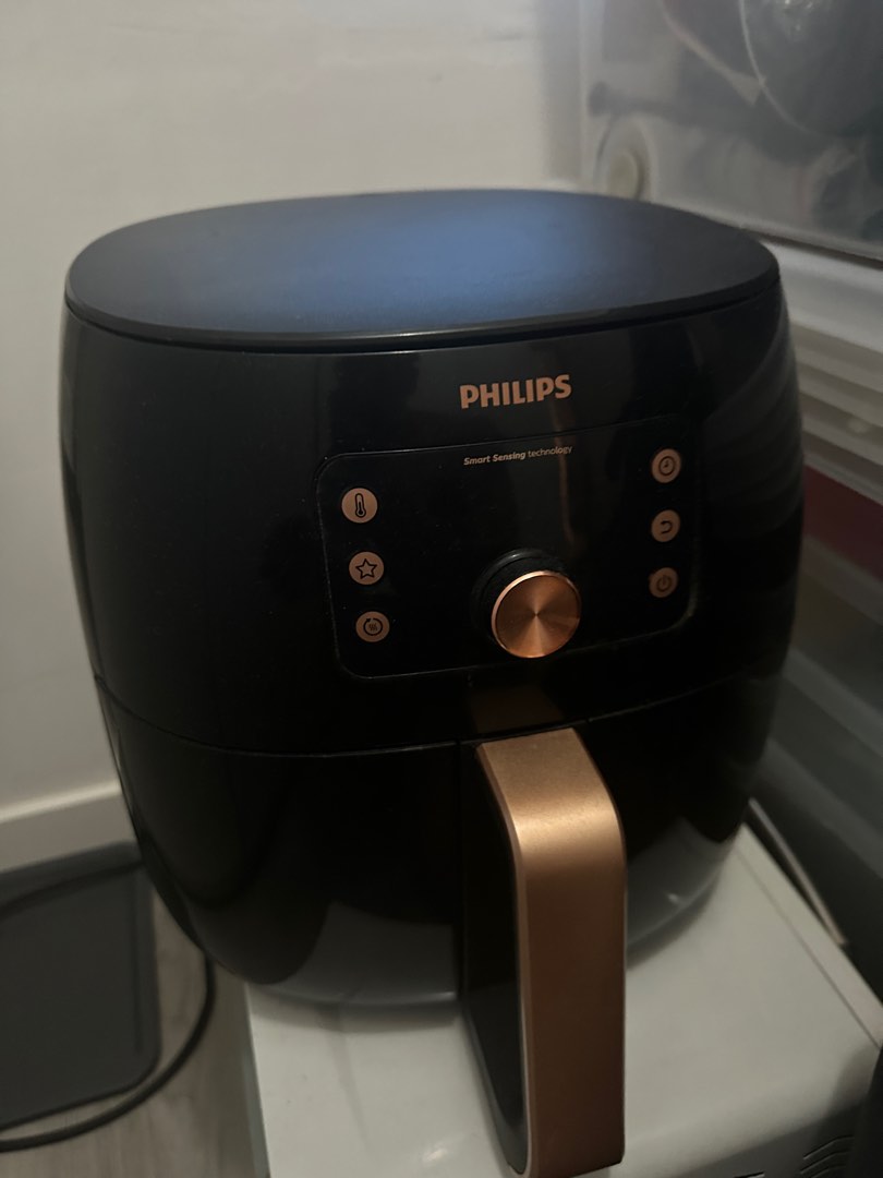 Philips HD9860 氣炸鍋, 家庭電器, 廚房電器, 油炸鍋 - Carousell