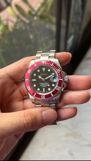 Seiko mod custom gold amd black Rolex Submariner, Men's Fashion ...