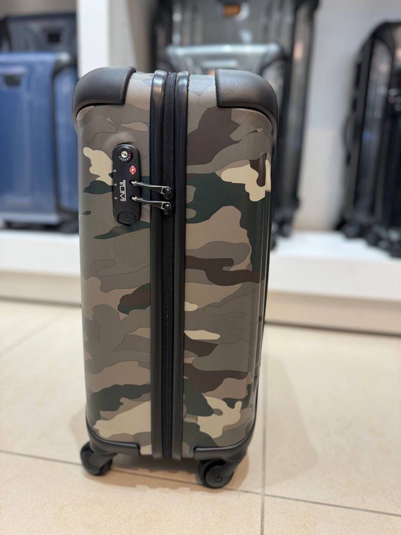 (PREORDER) INTERNATIONAL CARRY ON, Men's Fashion, Bags, Briefcases on ...