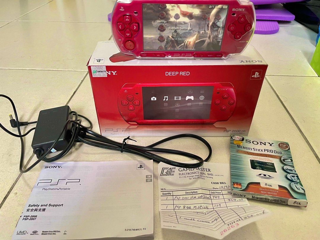 PSP/ Playstation Portable 2000 Full Set, Video Gaming, Video Game Consoles, PlayStation on Carousell