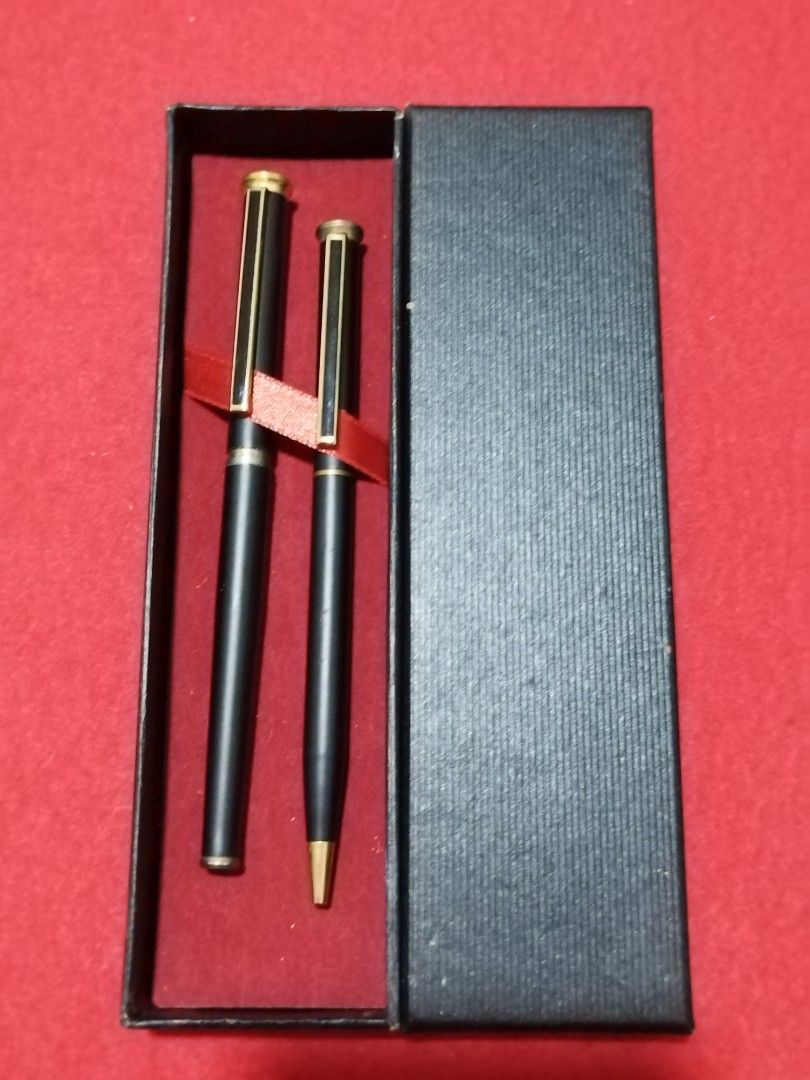 Rollerball pen and ballpoint pen set, Hobbies & Toys, Stationery ...
