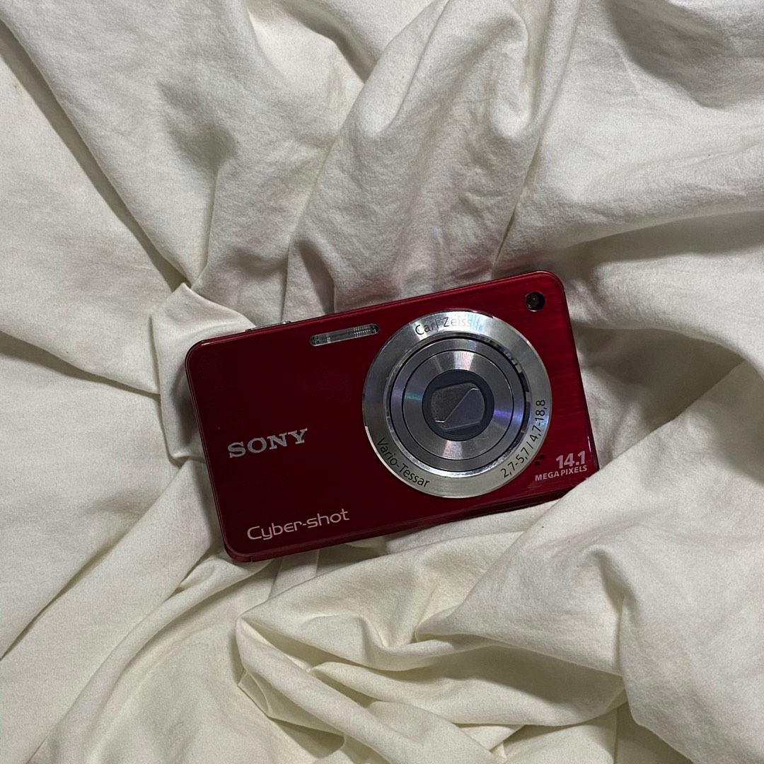 Sony Cyber-Shot DSC-W560, Photography, Cameras on Carousell