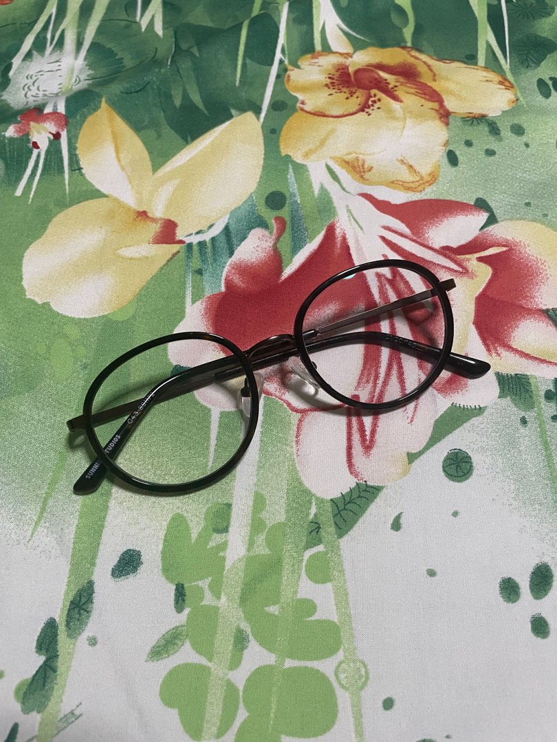 Sunnies Studios Screen Safe Alvaro in Brown Torte - Used, Women's ...