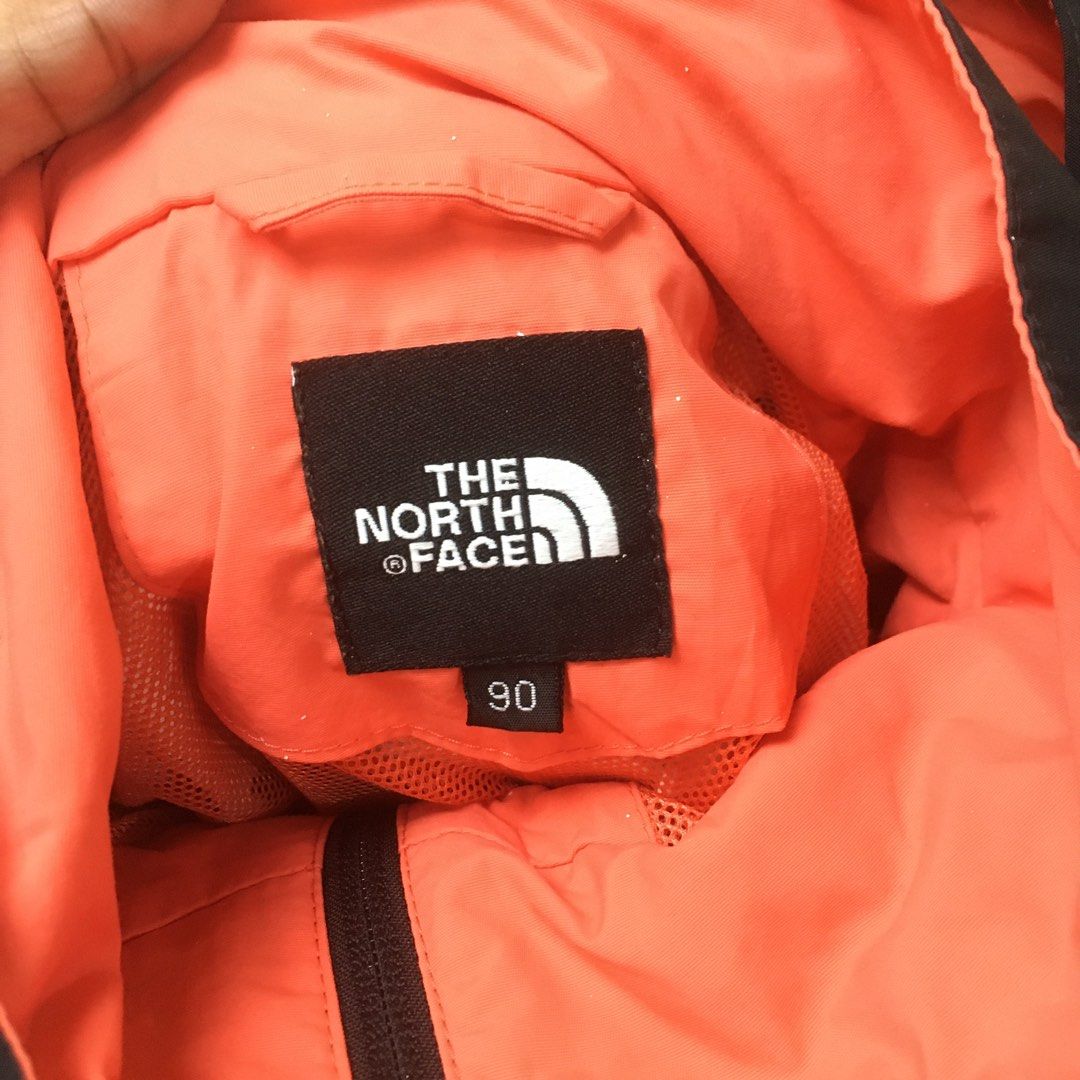 The north face hyvent jacket tnf gorpcore outdoor, Fesyen Pria, Pakaian ...