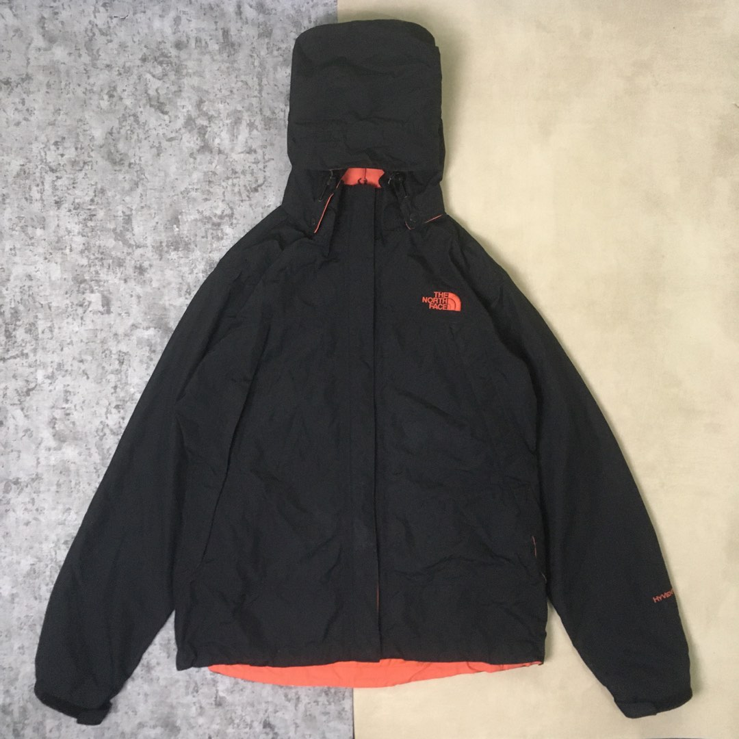 The north face hyvent jacket tnf gorpcore outdoor, Fesyen Pria, Pakaian ...