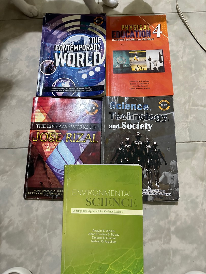 USED textbooks for school CHED (contemporary world, physical education ...