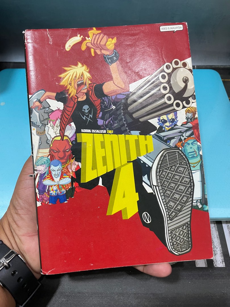zenith 4 karya zint, Hobbies & Toys, Books & Magazines, Comics & Manga ...