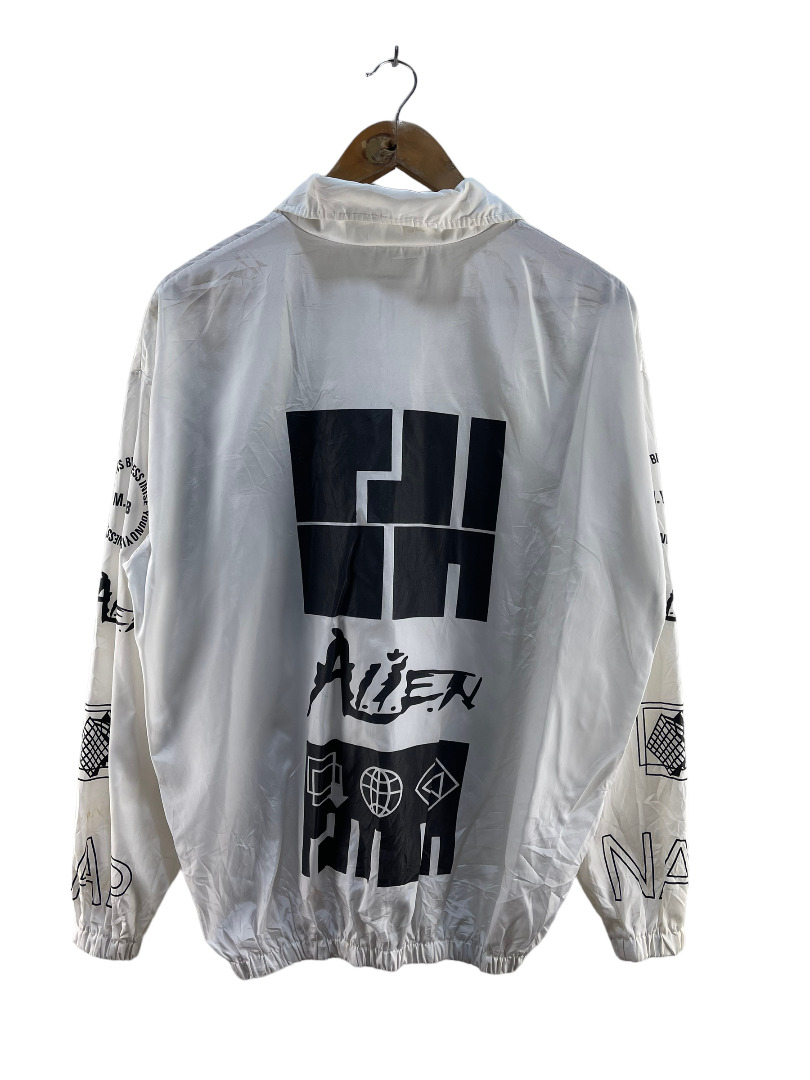 Alien Nap Windbreaker Jacket, Men's Fashion, Coats, Jackets and ...