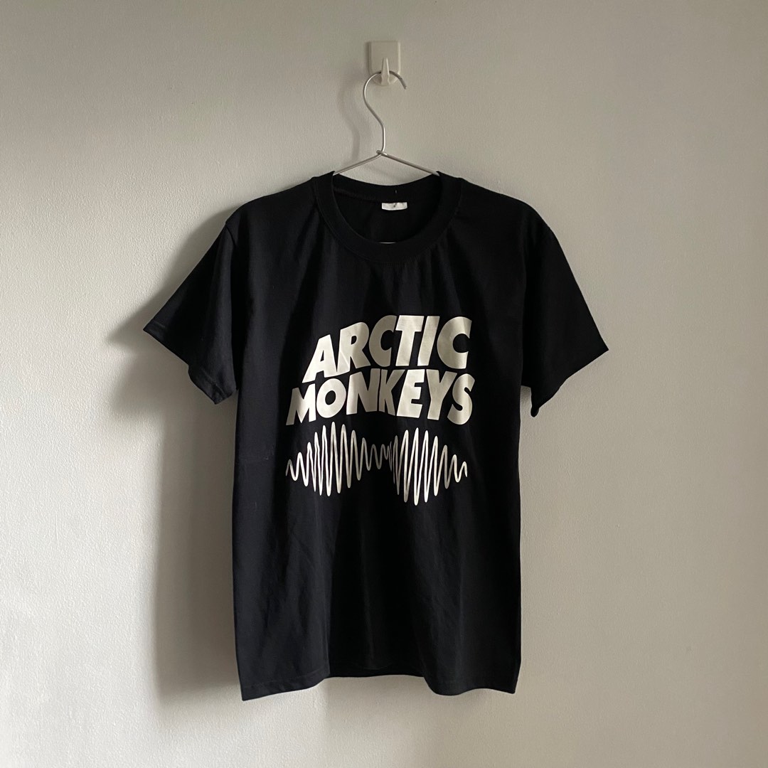 Arctic Monkeys Shirt, Men's Fashion, Tops & Sets, Tshirts & Polo Shirts ...