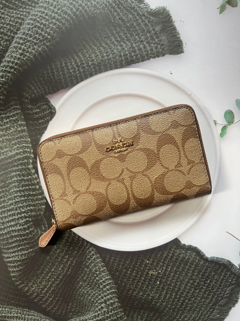 Coach Zip Around Wallet, Luxury, Bags & Wallets on Carousell