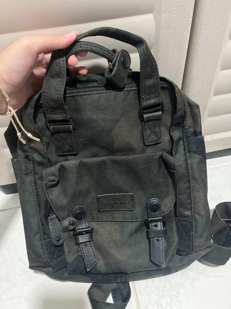 Doughtnut Backpack Army Green, Women's Fashion, Bags & Wallets ...