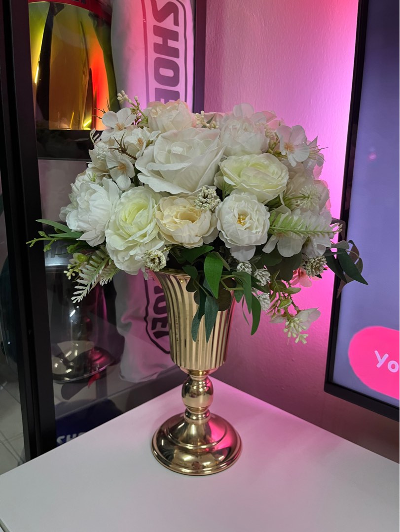 Gubahan mix flower, Furniture & Home Living, Home Decor, Artificial ...