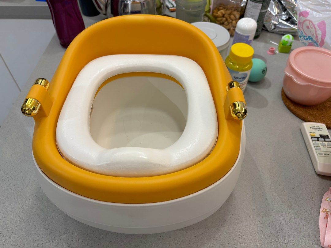 Kids potty set, Babies & Kids, Bathing & Changing, Toilet Training on ...