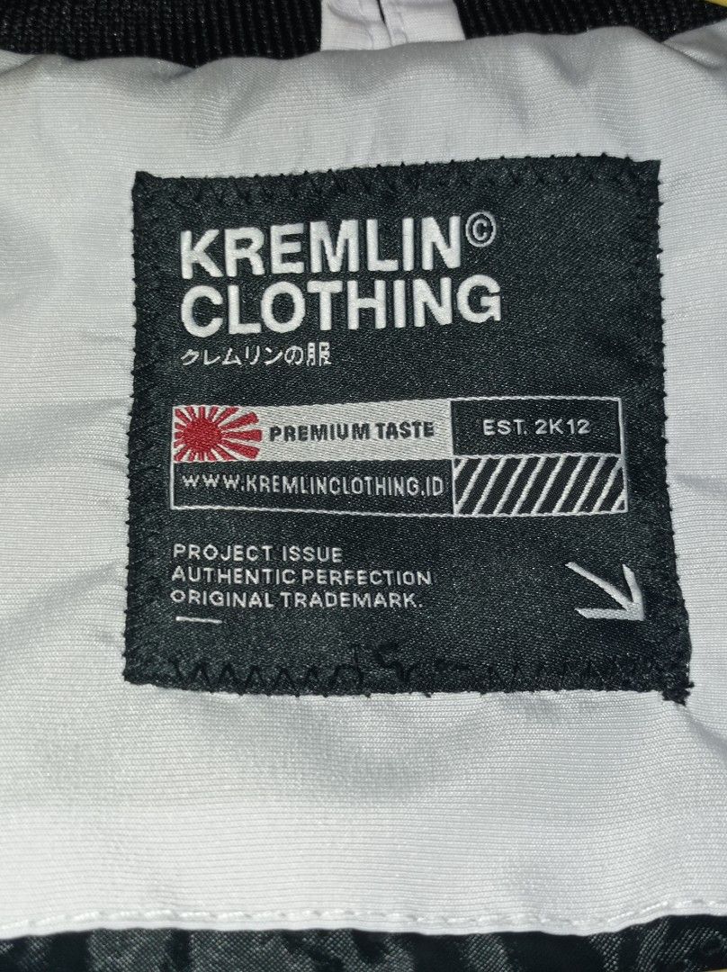 KREMLIN CLOTHING BOMBER JACKET SPACE WHITE [PRELOVED], Fesyen Pria ...