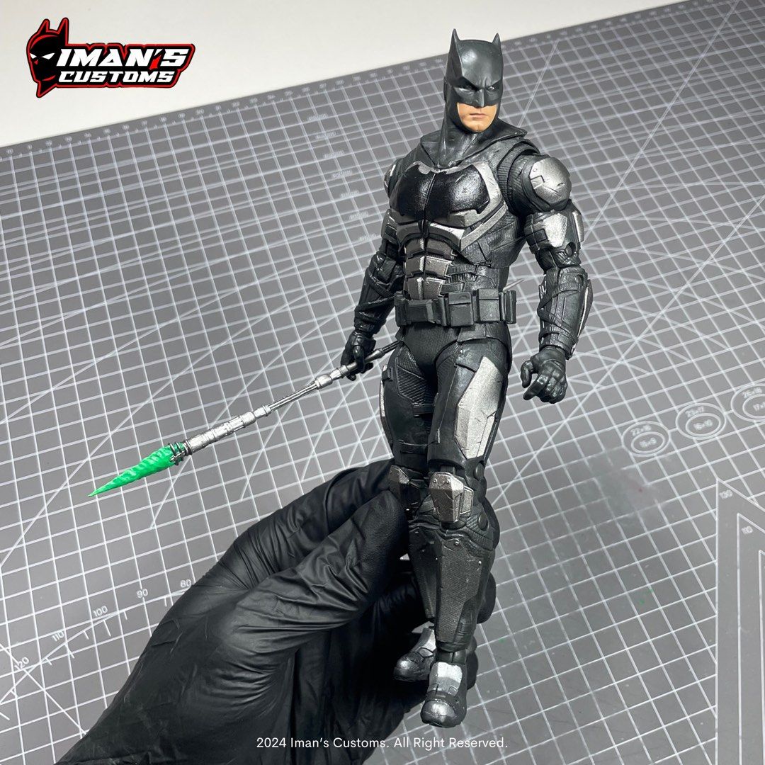 Kryptonite Spear Batman VS Superman 1:10 scale, Hobbies & Toys, Toys & Games on Carousell