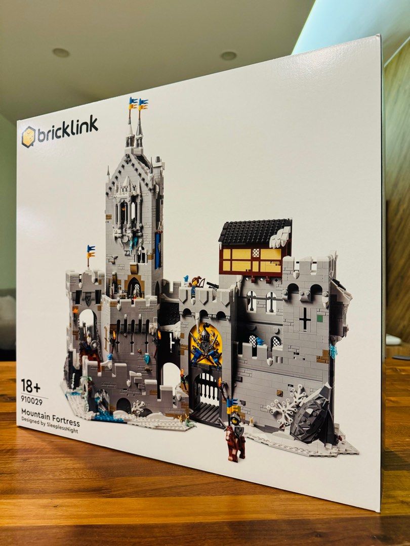LEGO Black Falcon Castle Bricklink 910029 (Designer Program Series 1 ...