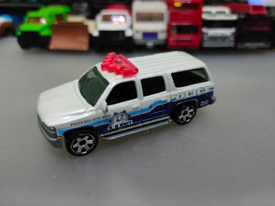 Matchbox 2000 Chevrolet Suburban from 5 pack, Hobbies & Toys, Toys ...