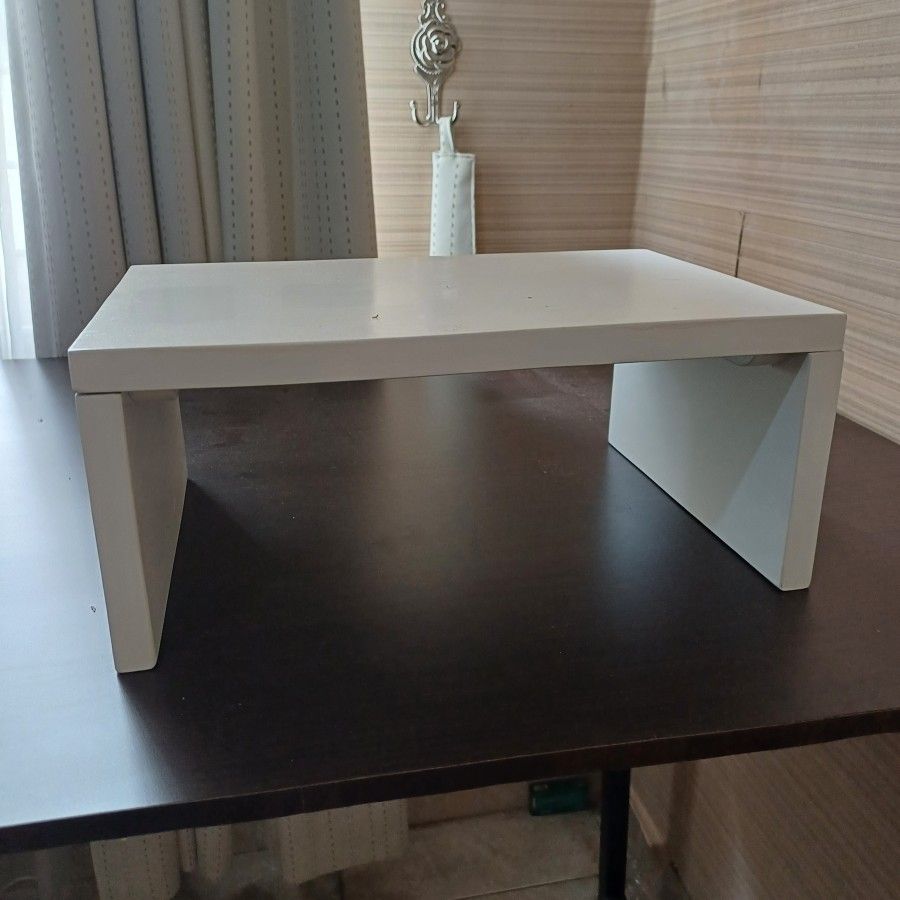 Meja Monitor, HP, Kantor Untuk Aksesoris Hiasan Dll, Perabotan Rumah di ...