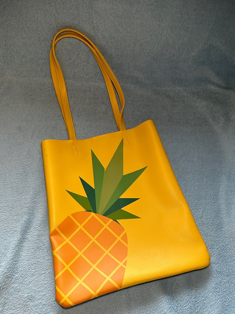 Miniso Tote Bag, Women's Fashion, Bags & Wallets, Tote Bags on Carousell