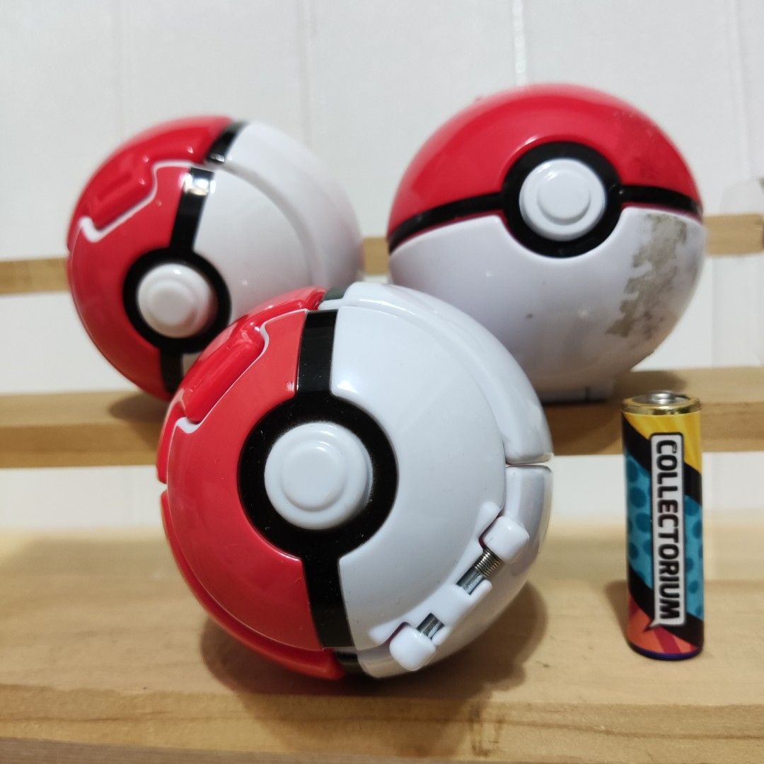 Poke Ball Set Pokemon, Hobbies & Toys, Toys & Games on Carousell