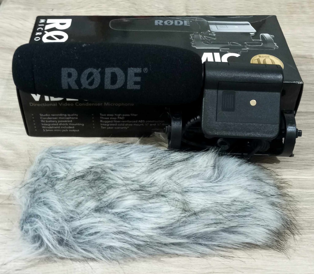 Rode VideoMic Directional Video Condenser Microphone w/Mount, Audio ...