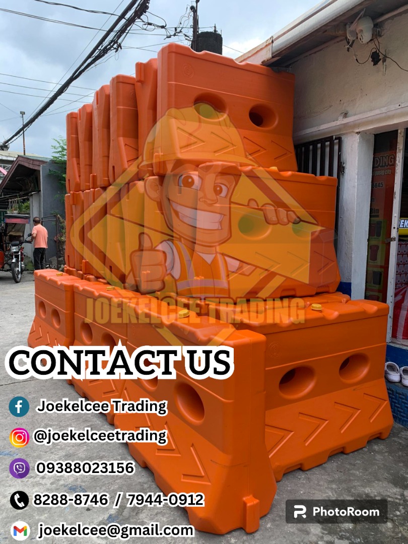 Safety road barrier, Commercial & Industrial, Construction & Building ...