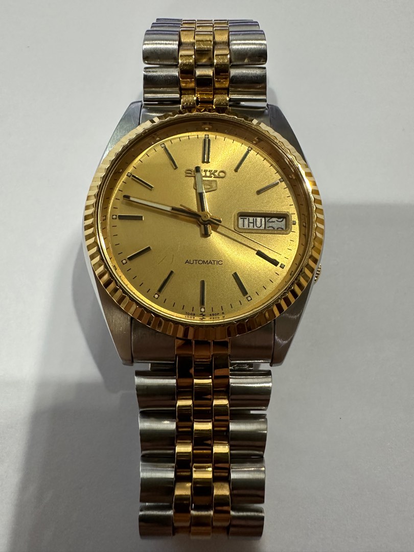 Seiko 5 classic automatic, Men's Fashion, Watches & Accessories ...