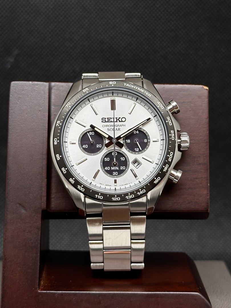 Seiko Panda SBPY165 (Solar Chronograph), Men's Fashion, Watches ...