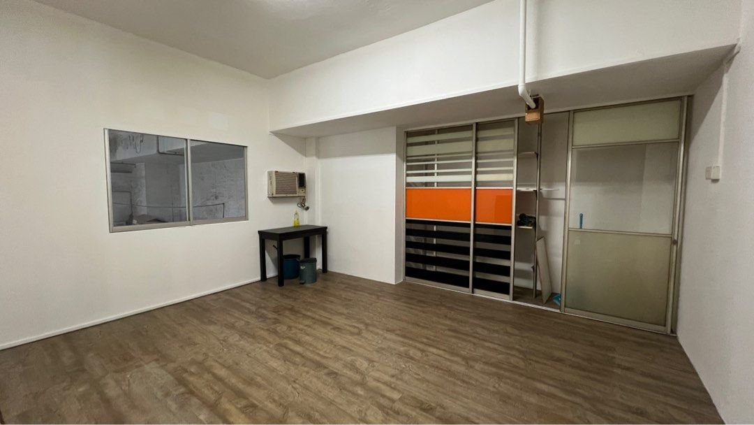 Small office for RENT, Property, Rentals, Commercial on Carousell