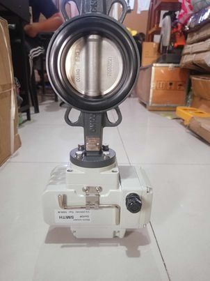 SMITH MOTORIZED BUTTERFLY VALVE, Commercial & Industrial, Construction ...